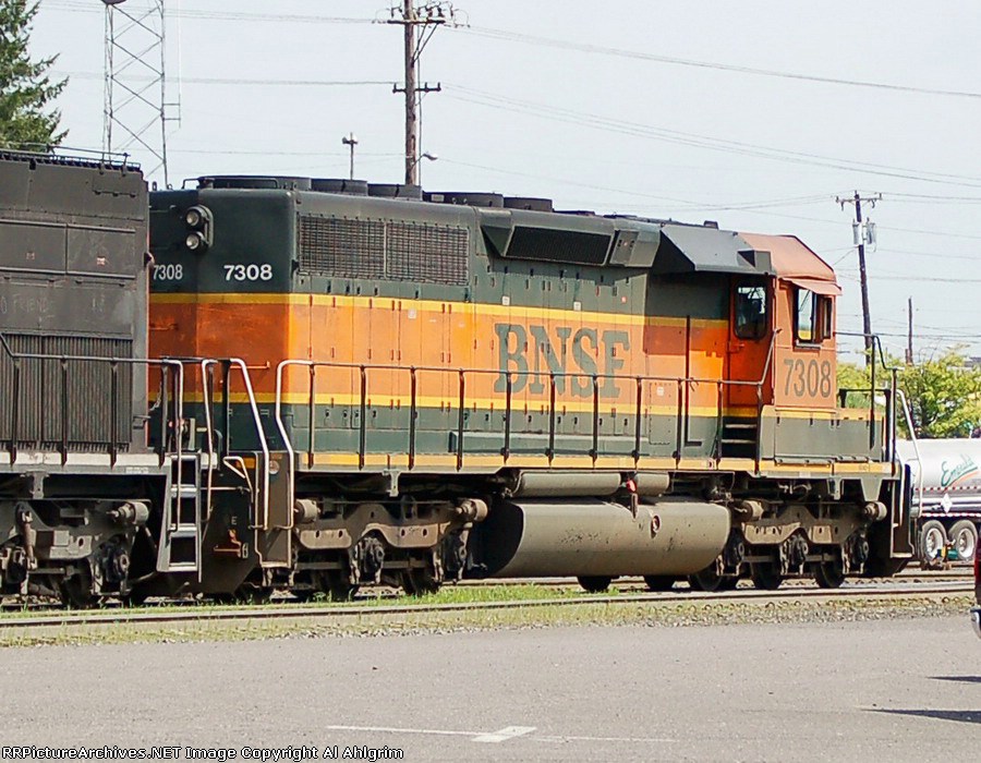 BNSF 7308